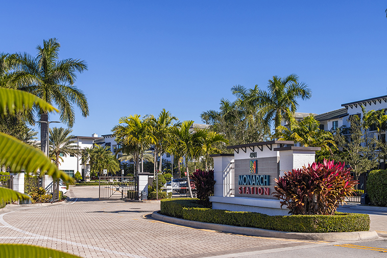 ACCOMMOVISION | Monarch Station | Luxury Living in Coconut Creek, FL
